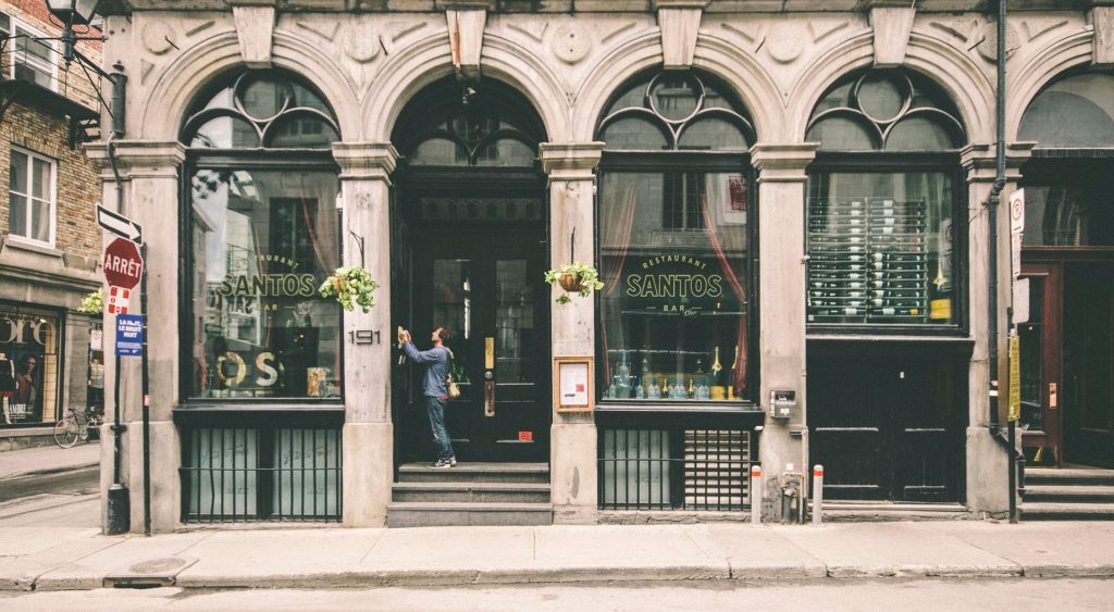 How to Build a Strong Restaurant Brand that Stands Out - Restaurant ...