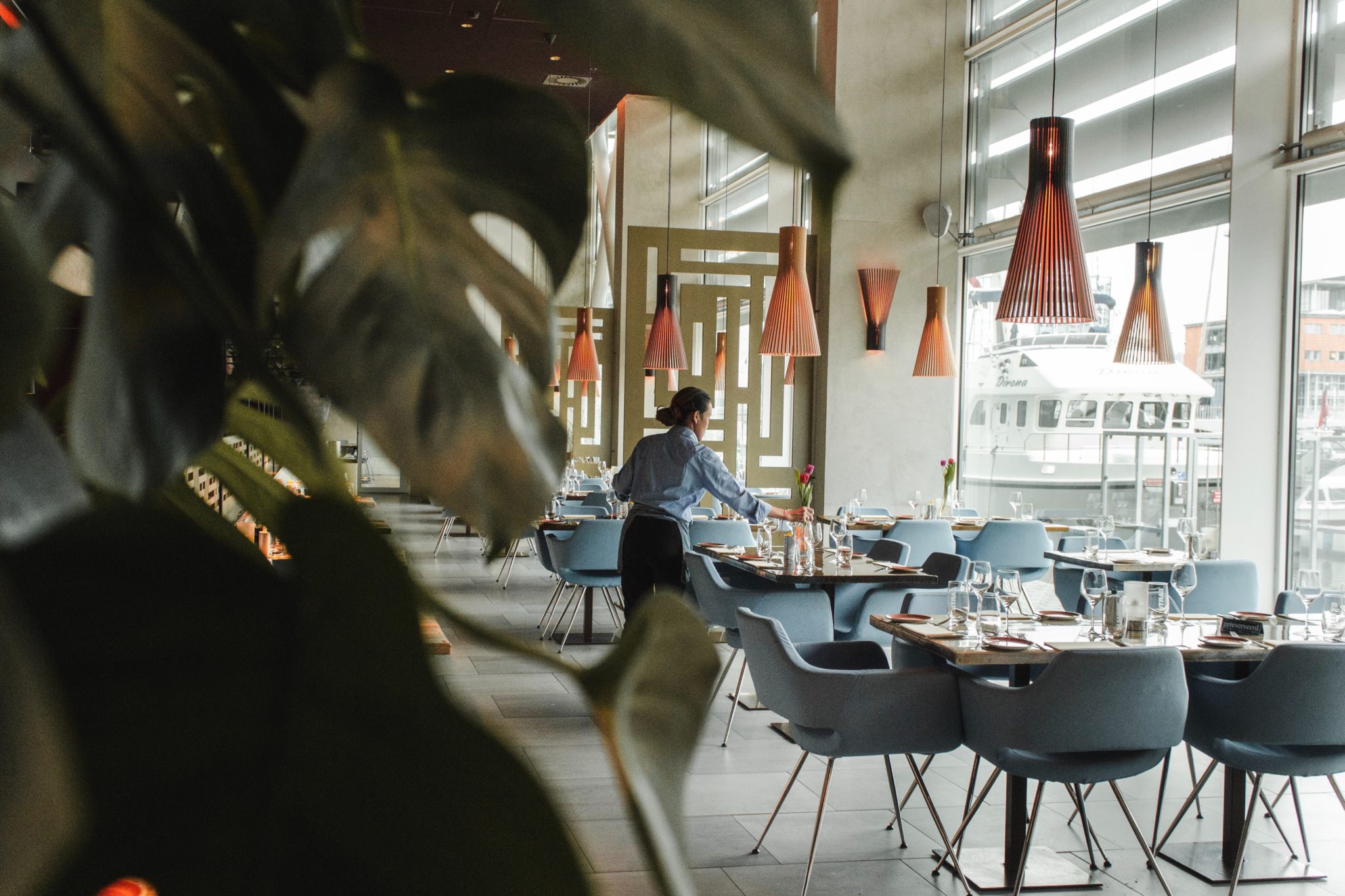 Elevating Your Restaurant's Success: The Role of a Floor Manager ...