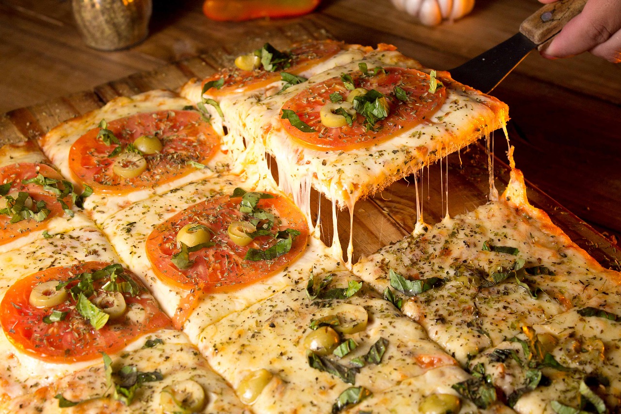 Guaranteed The Best Pizza Shop In London For Perfect Pizza - Restaurant ...